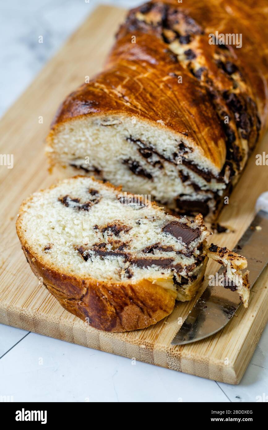 Sweet Homemade Chocolate Babka Bread Cake / Cozonac Swirl Sourdough ...