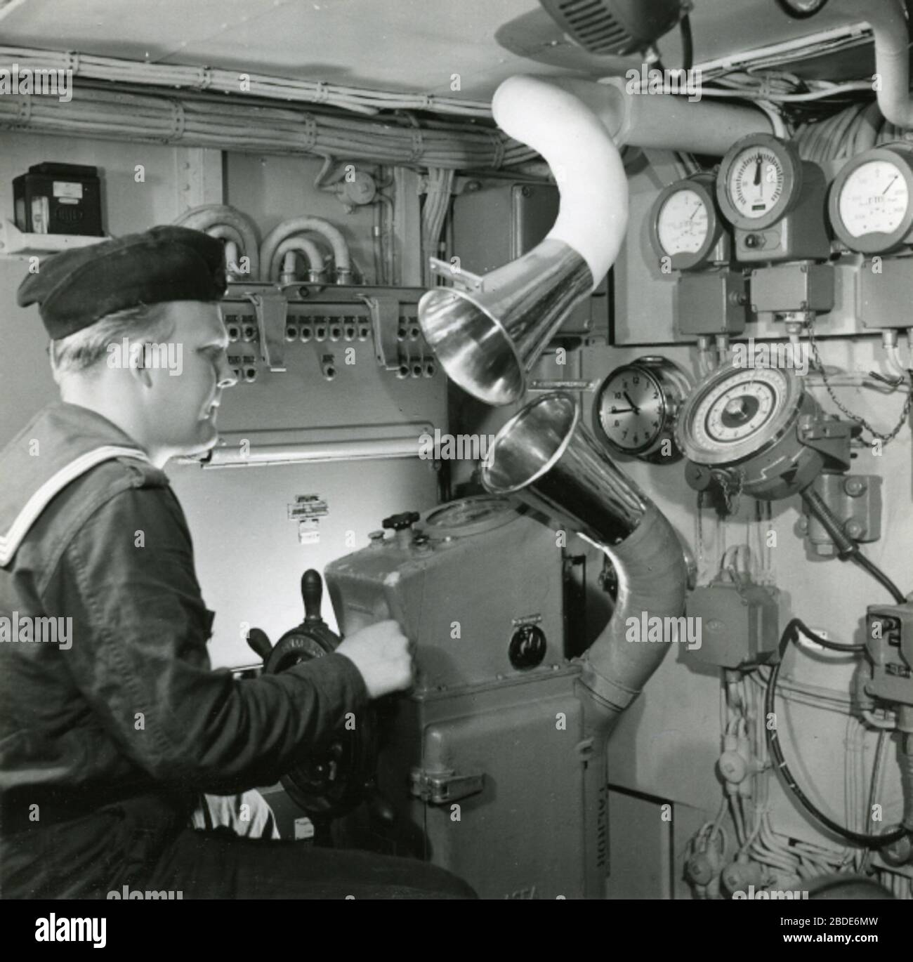 Naval photographer hi-res stock photography and images - Alamy