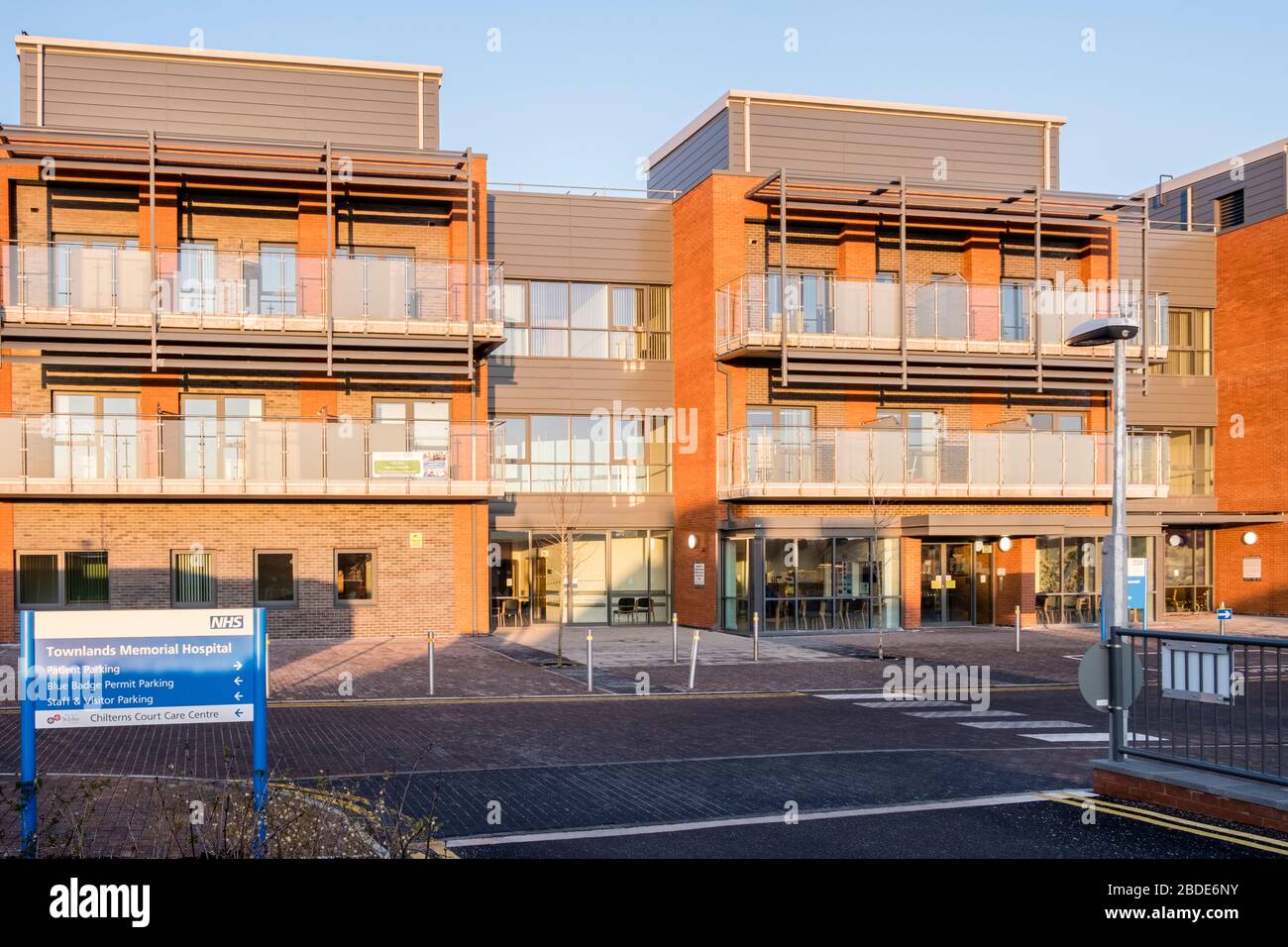 Hospitals Uk High Resolution Stock Photography and Images - Alamy