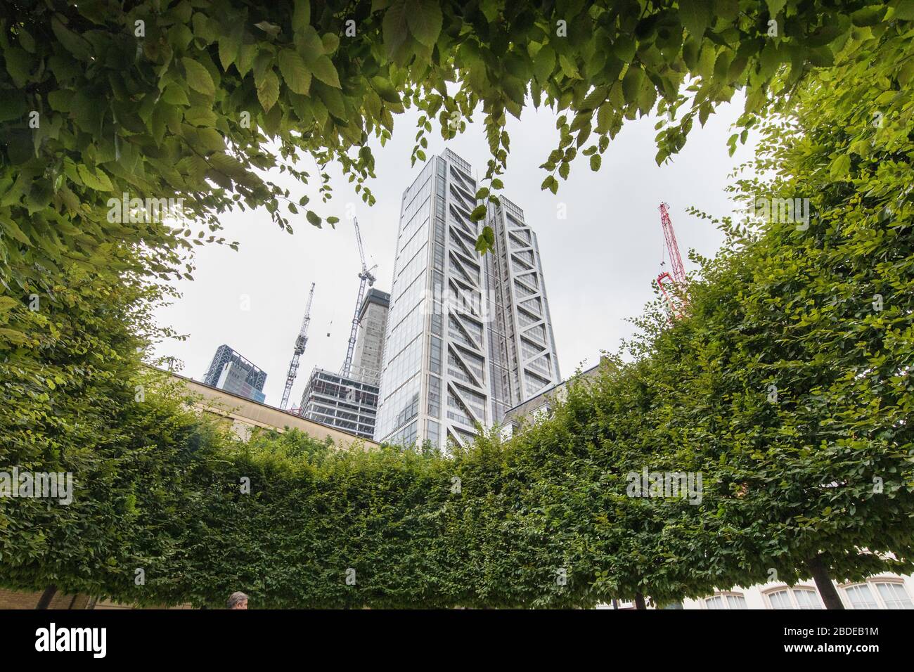 view of Heron Tower, 110 Bishopsgate from devonshire square Stock Photo ...