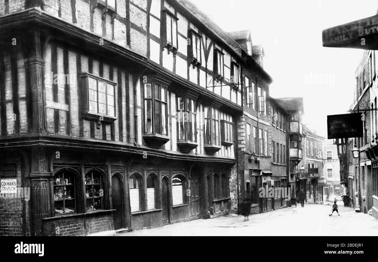 Shrewsbury, Butcher Row 1924 Stock Photo - Alamy