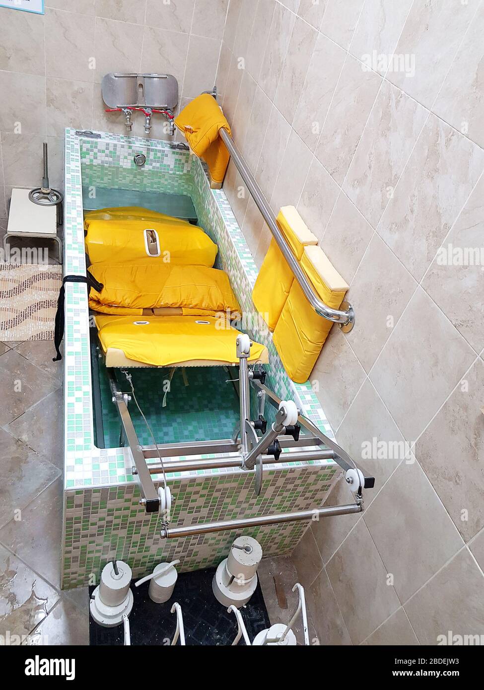 Brain cells spinal cord hi-res stock photography and images - Alamy