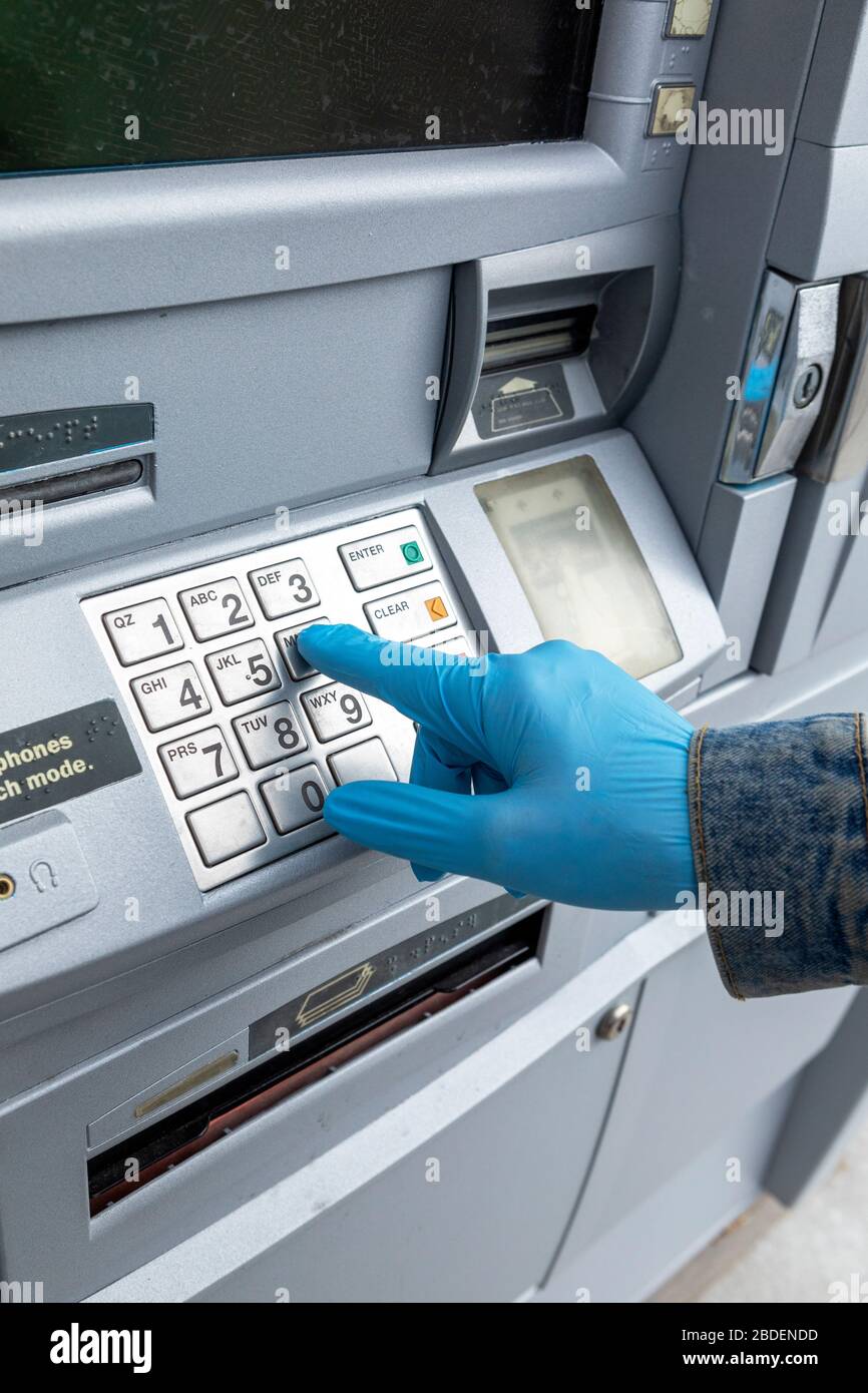 Atm covid19 hi-res stock photography and images - Alamy