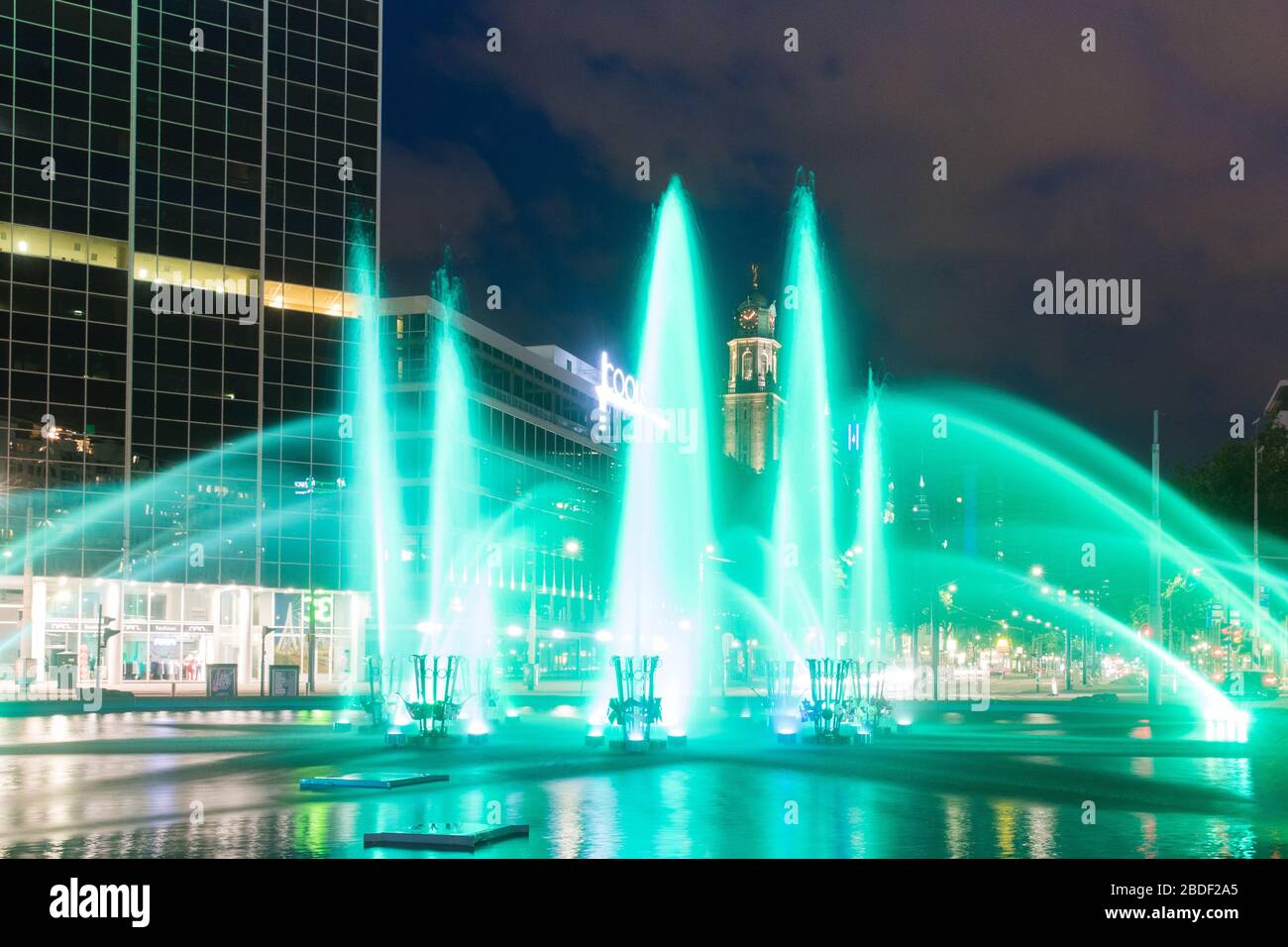 Hofplein fountain hi-res stock photography and images - Alamy