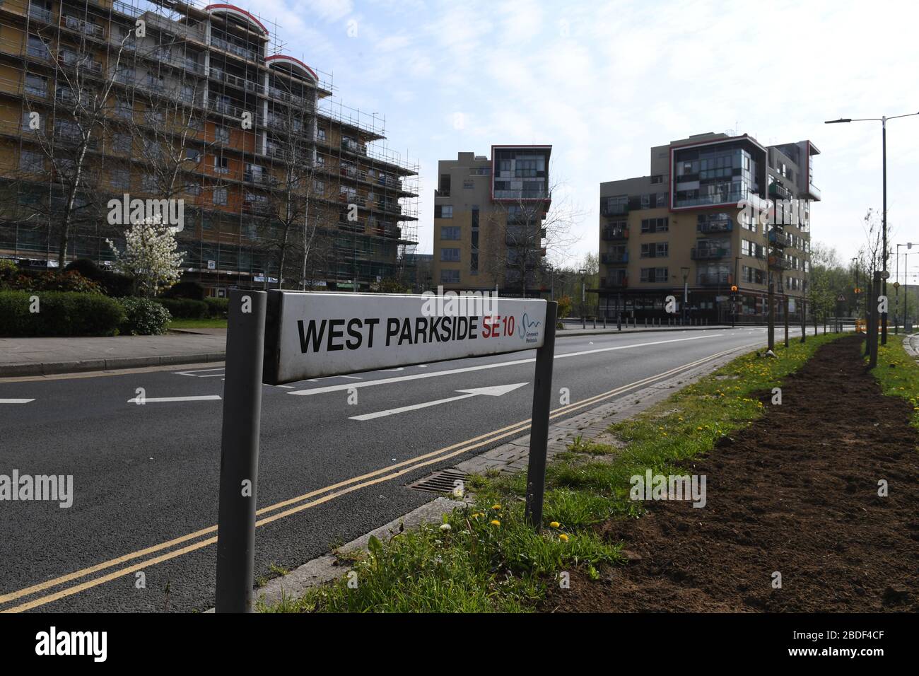 Parkside london hi-res stock photography and images - Alamy
