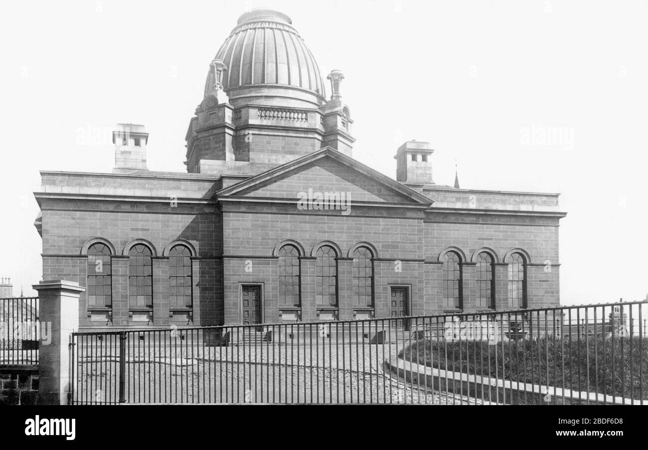 Paisley, the John Neilson Institution 1897 Stock Photo - Alamy