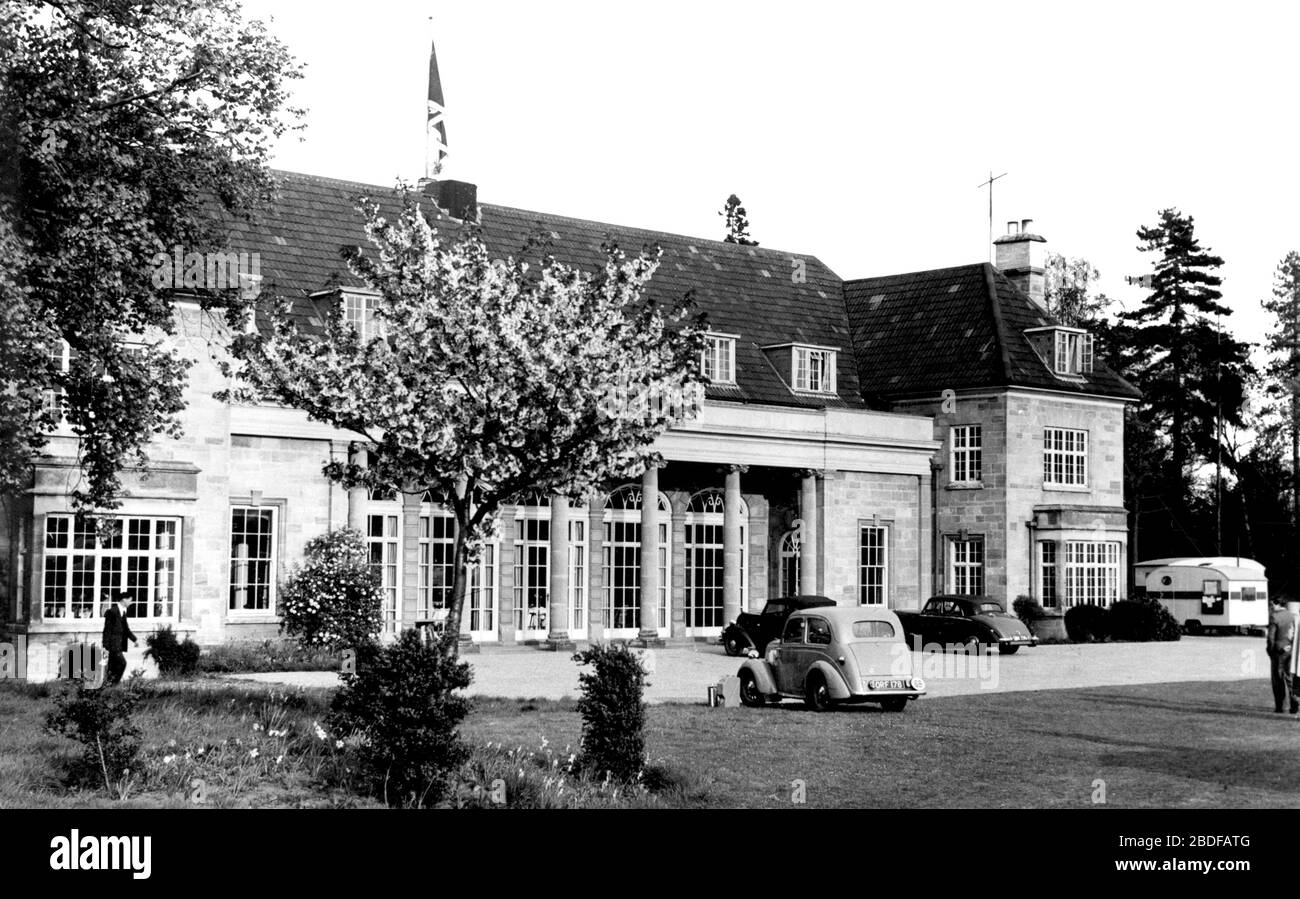 Overstone, the Solarium Hotel c1955 Stock Photo - Alamy