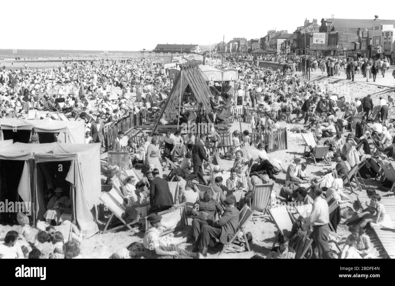Redcar, the Beach c1955 Stock Photo - Alamy