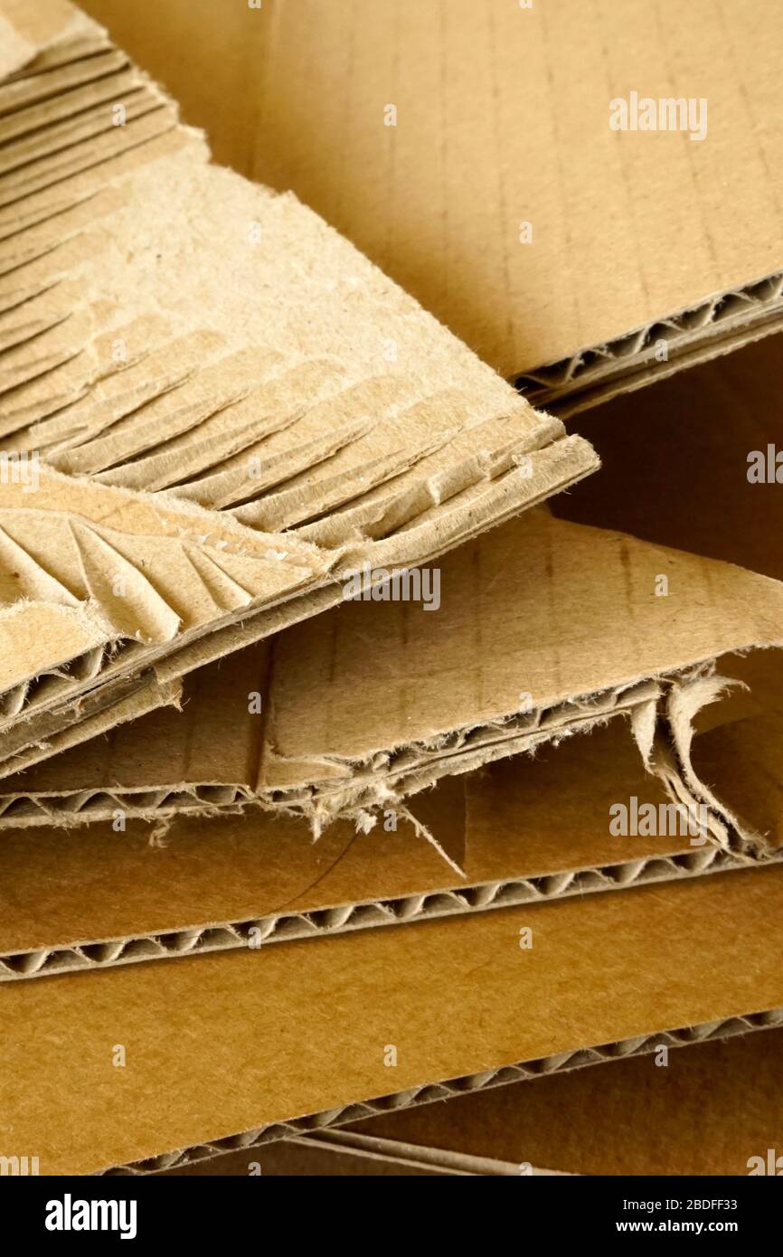 Corrugated containerboard hi-res stock photography and images - Alamy