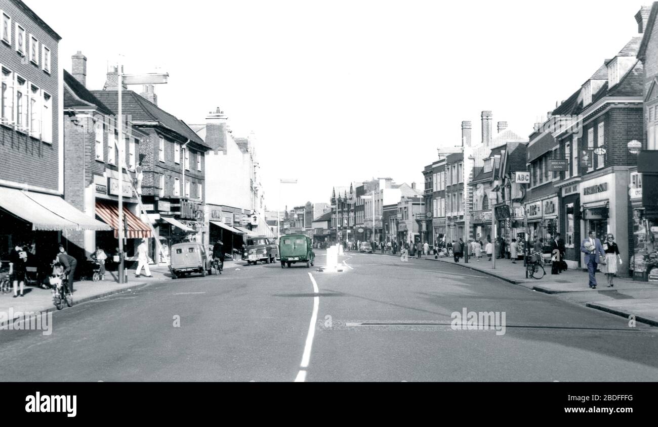 Staines Town Stock Photos & Staines Town Stock Images - Alamy