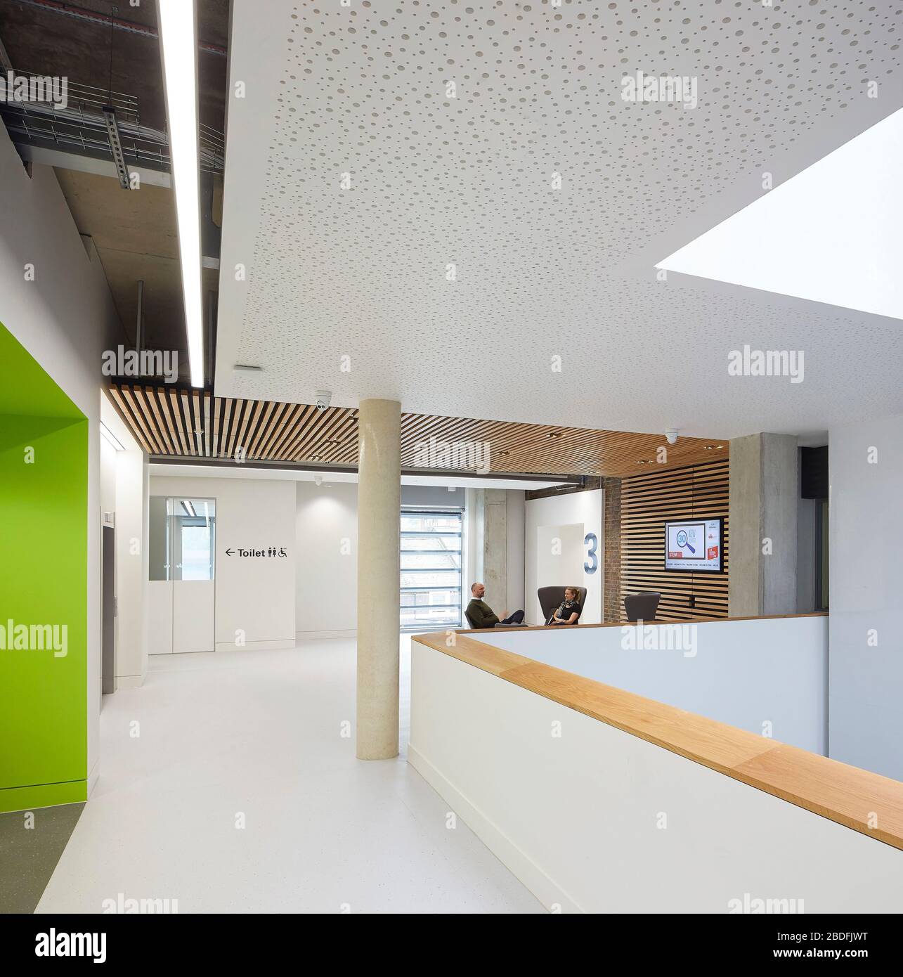 Luton campus hi-res stock photography and images - Alamy