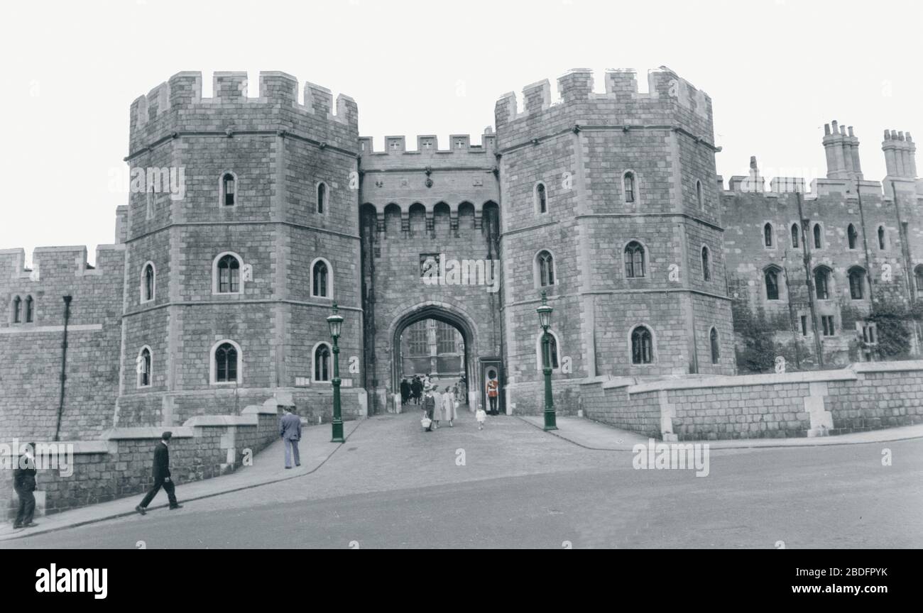 Windsor, the Castle, Henry VIII Gateway c1960 Stock Photo - Alamy
