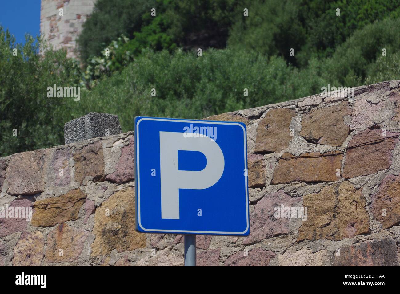 Sardinia road signs hi-res stock photography and images - Alamy