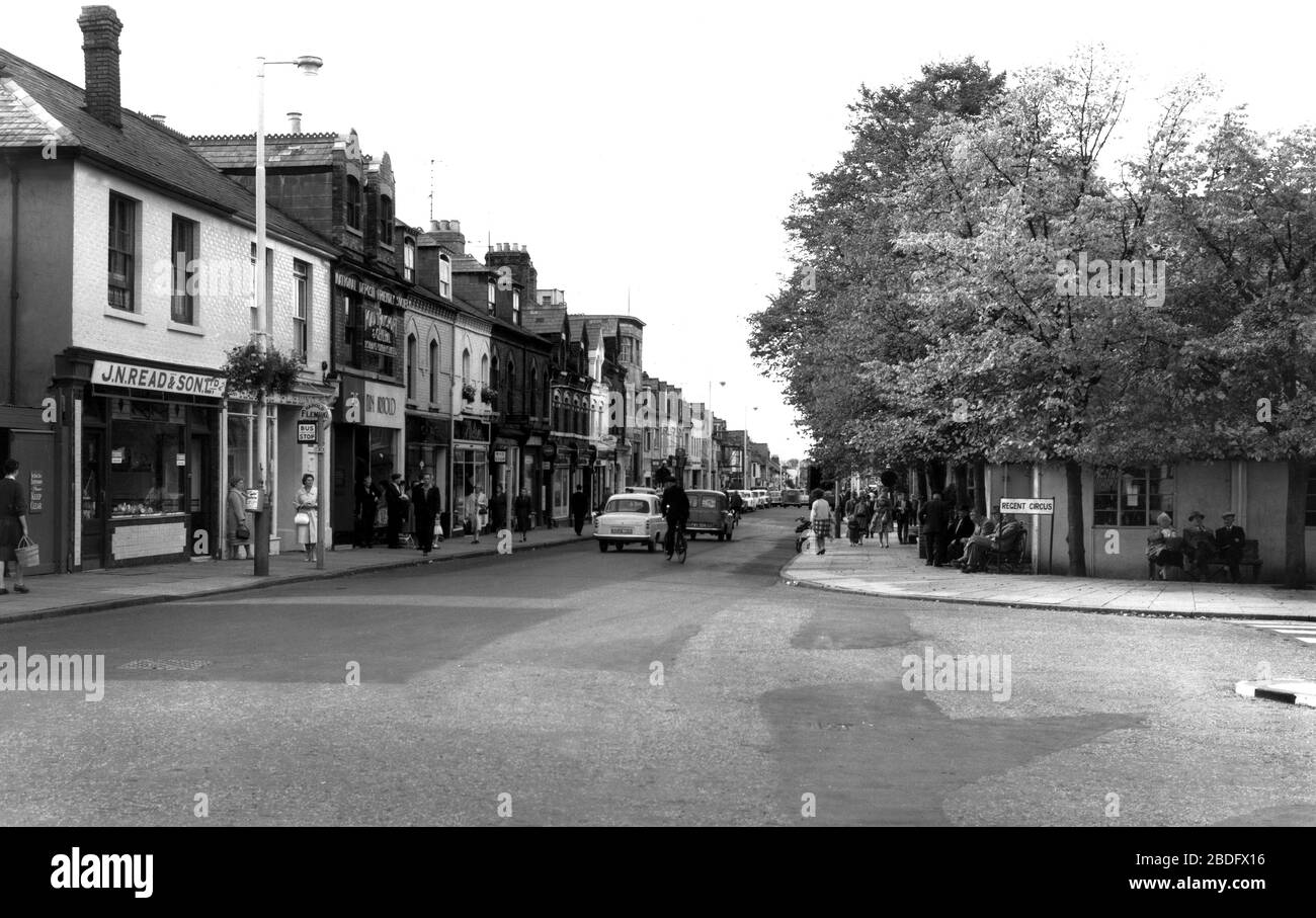 Swindon, Regent Circus and Commercial Road 1961 Stock Photo - Alamy