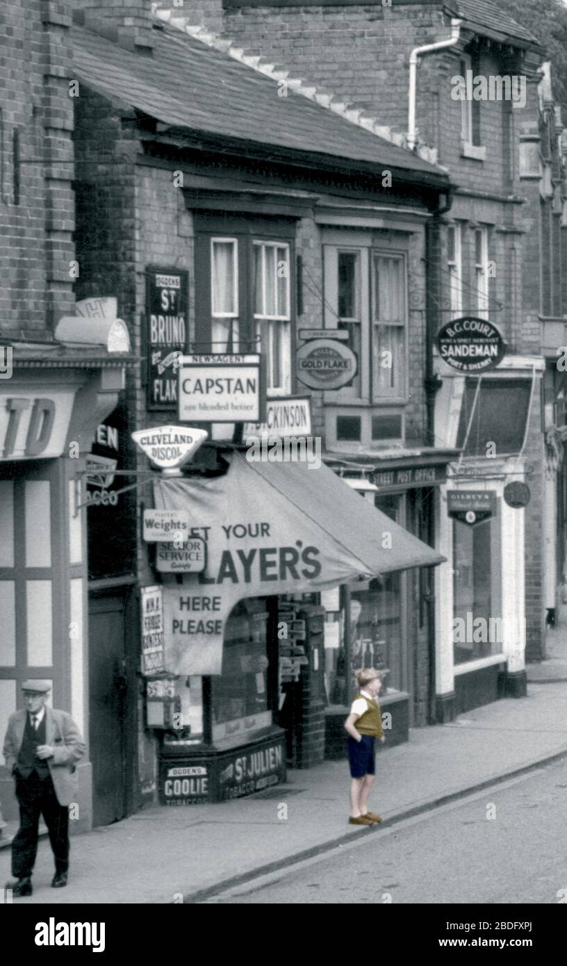 Redditch, the Post Office, Evesham Street c1955 Stock Photo - Alamy