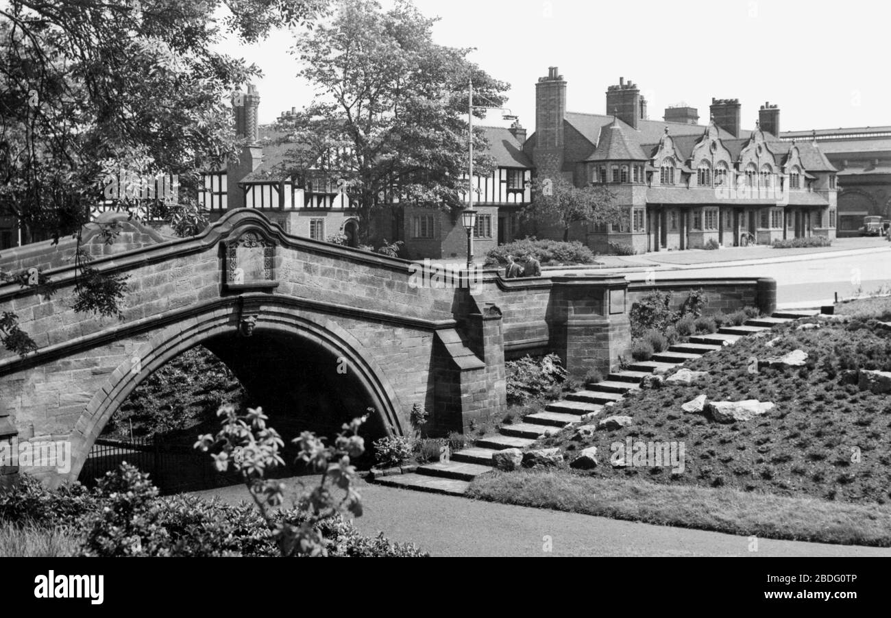 Port Sunlight, Dell Bridge c1955 Stock Photo - Alamy