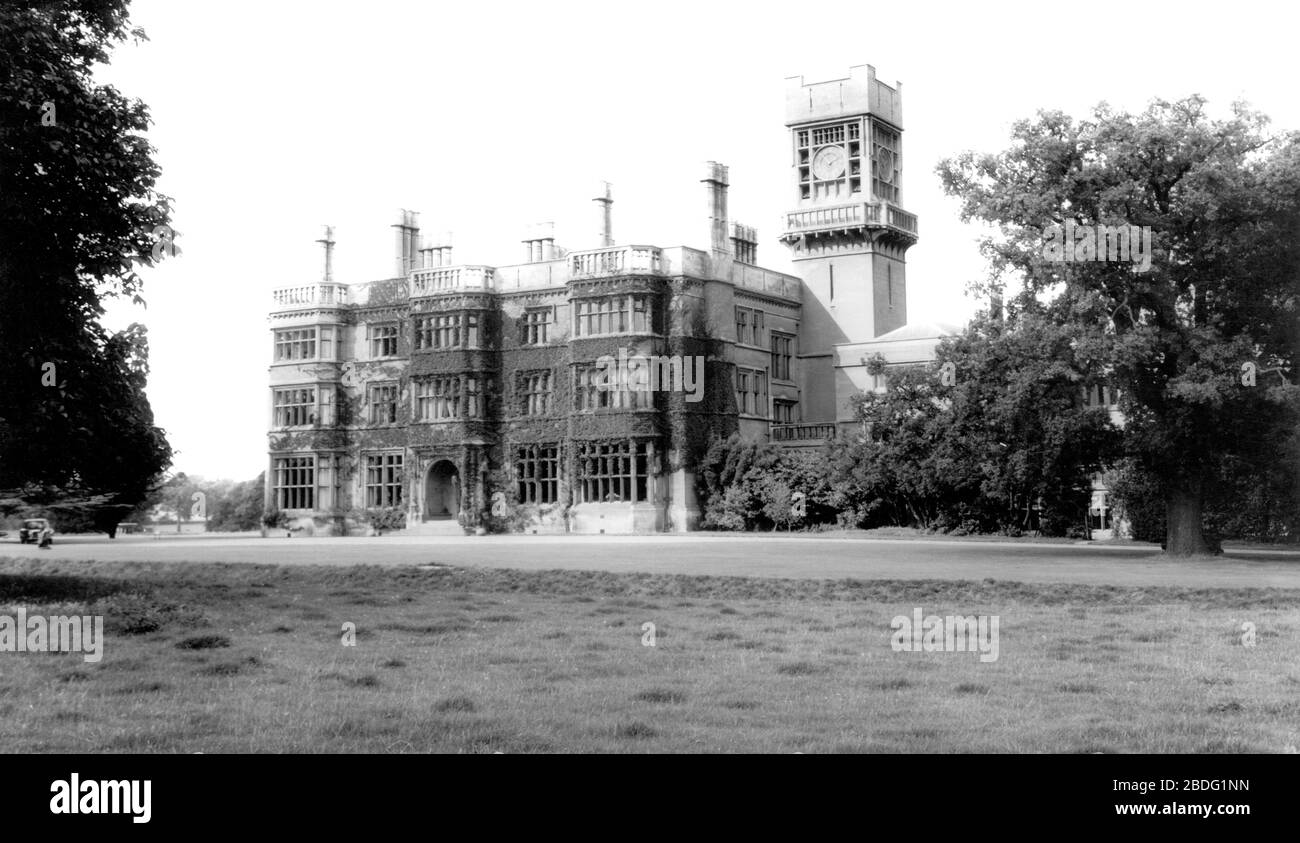 Old Warden, Shuttleworth College c1955 Stock Photo - Alamy