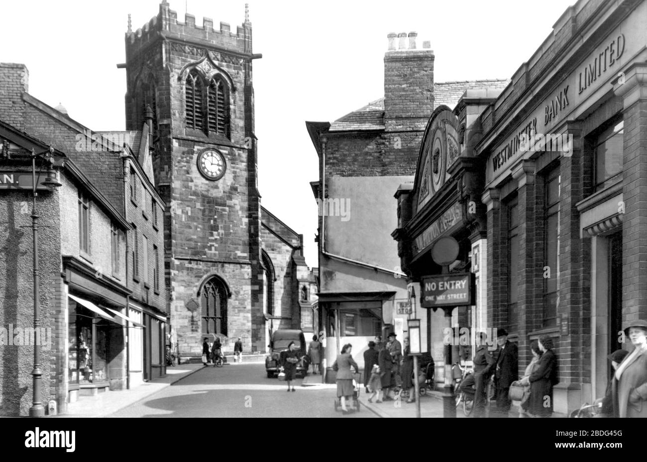 Middlewich, Bull Ring c1950 Stock Photo - Alamy
