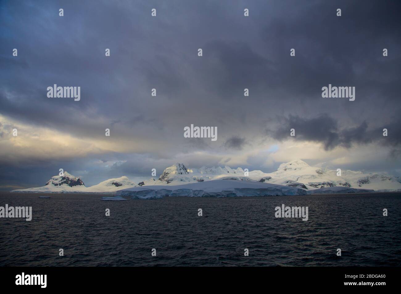 Brooding landscape hi-res stock photography and images - Alamy