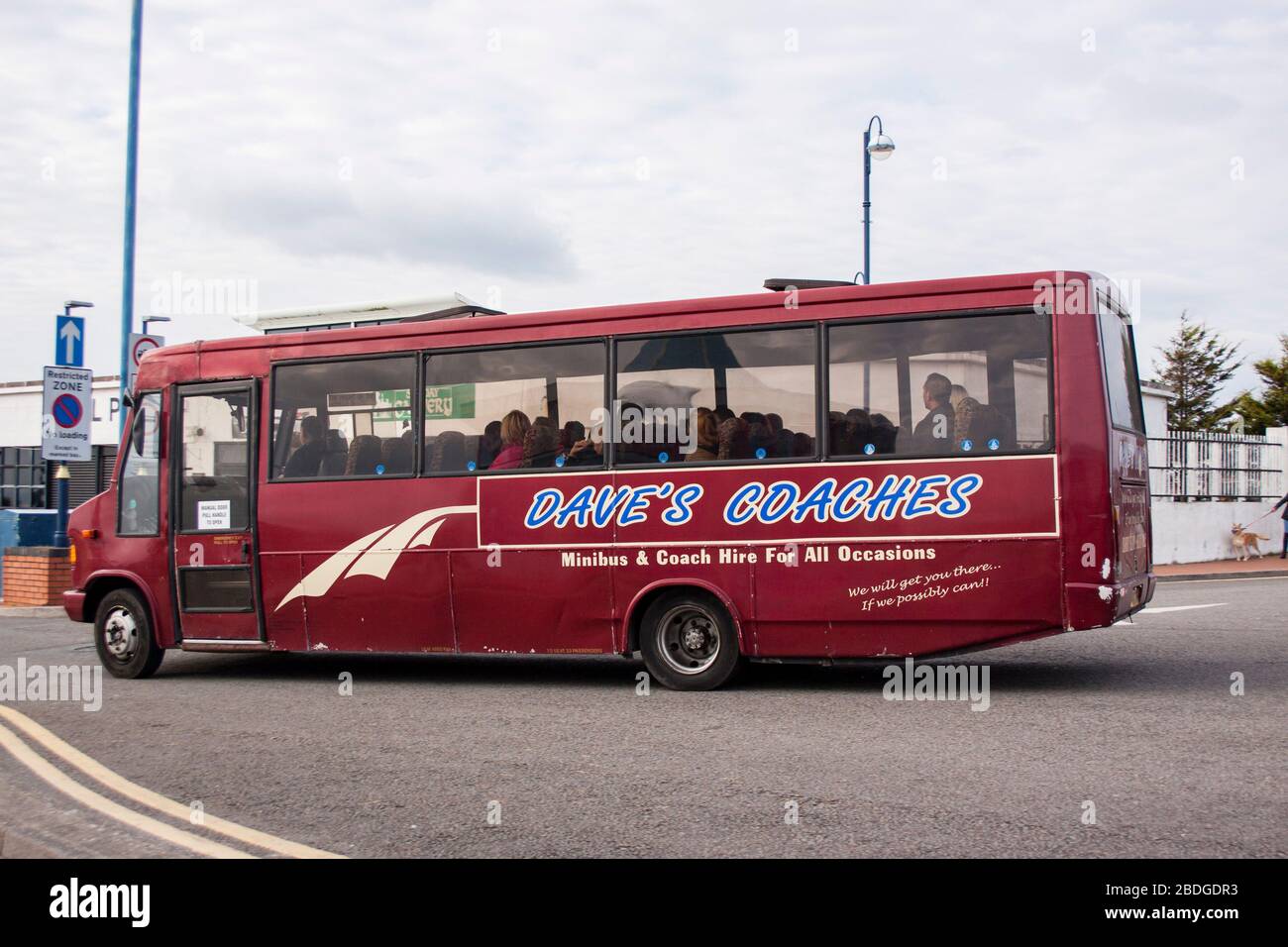 Dave's coaches bus on Barry Island, Wales Stock Photo - Alamy