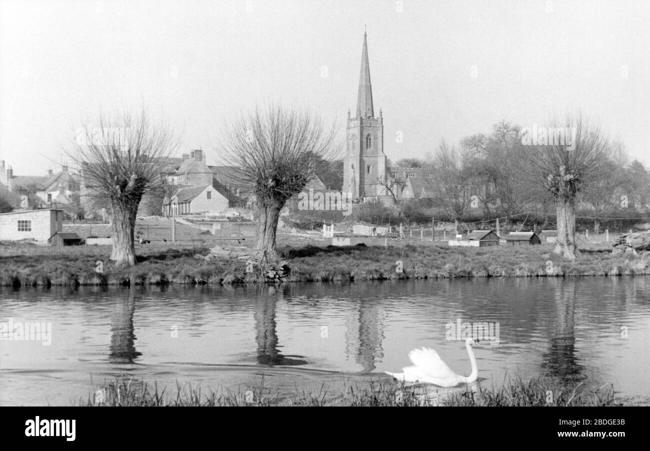Lechlade, St Lawrence Church from the River Thames c1955 Stock Photo ...