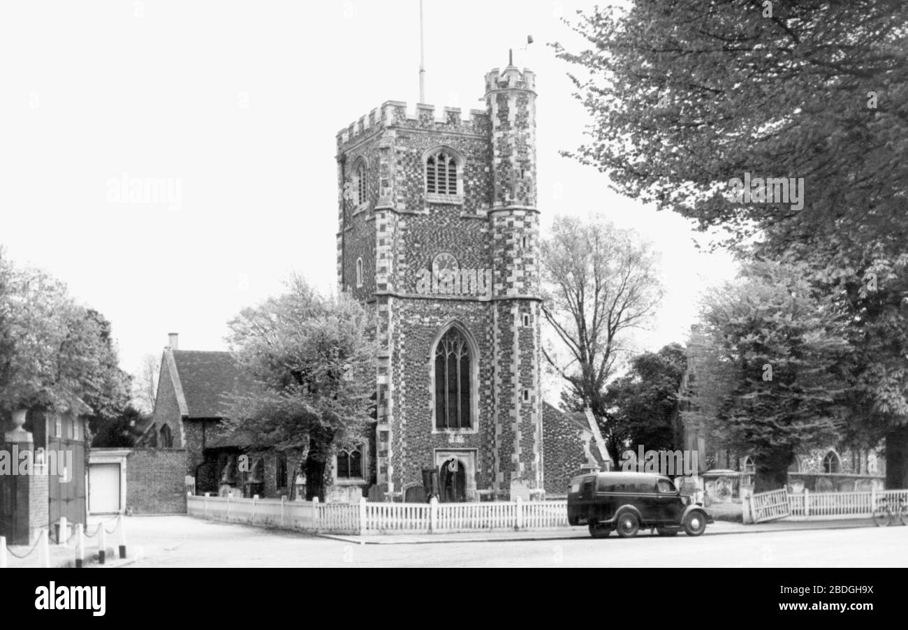 Hadley, Monken Hadley Church c1955 Stock Photo - Alamy