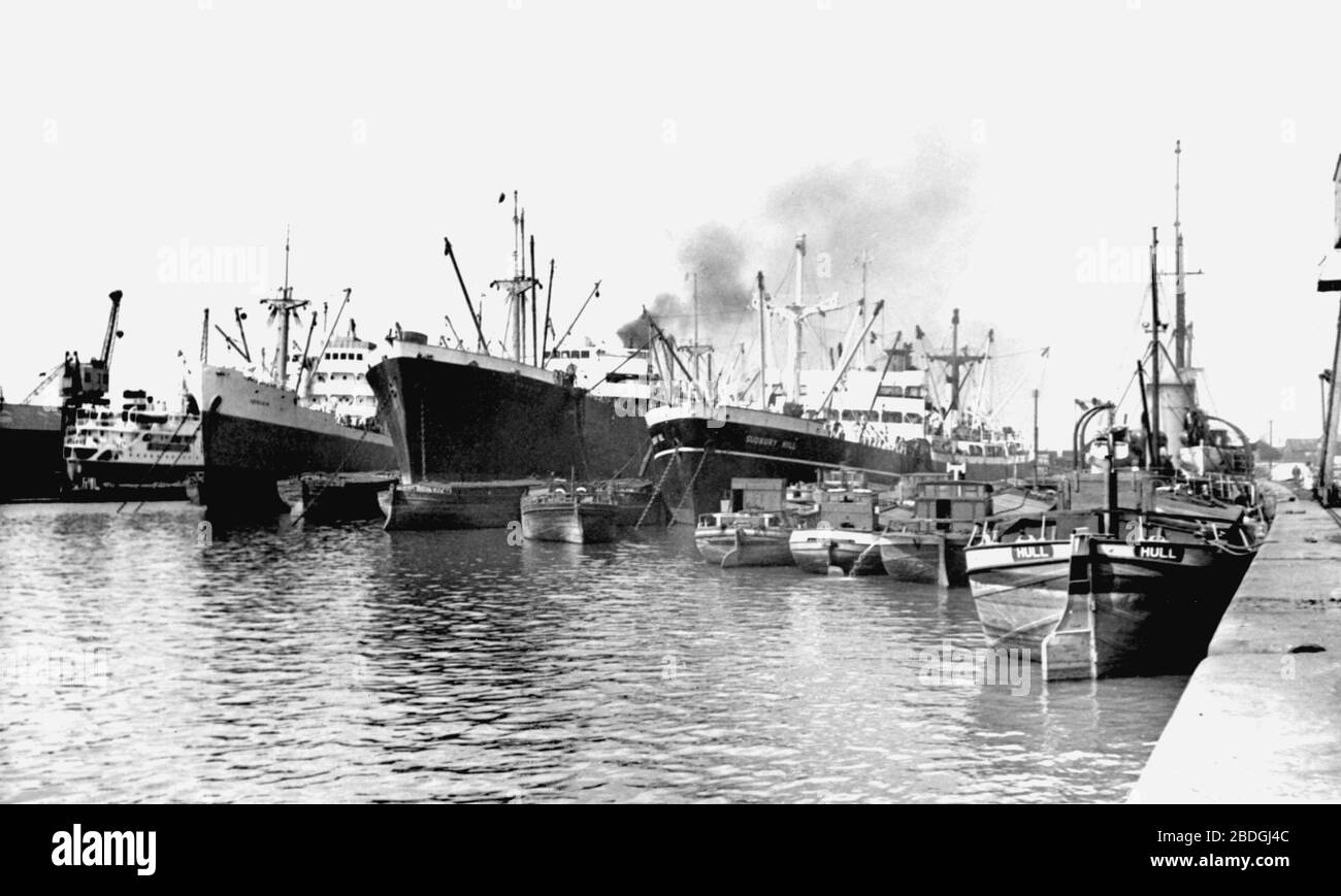 Hull, Alexandra Dock c1955 Stock Photo - Alamy