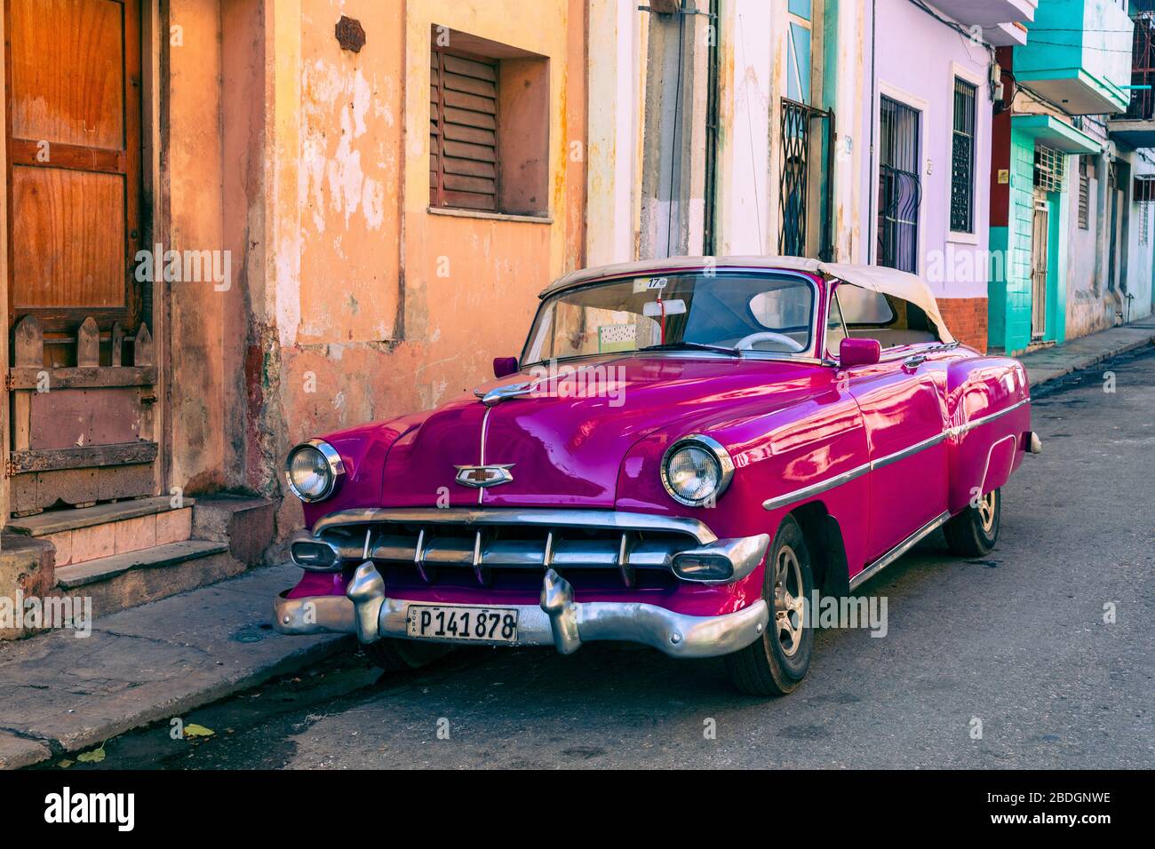 HAVANA, CUBA - DECEMBER 10, 2019: Havana Cuba Classic Cars. Typcal ...