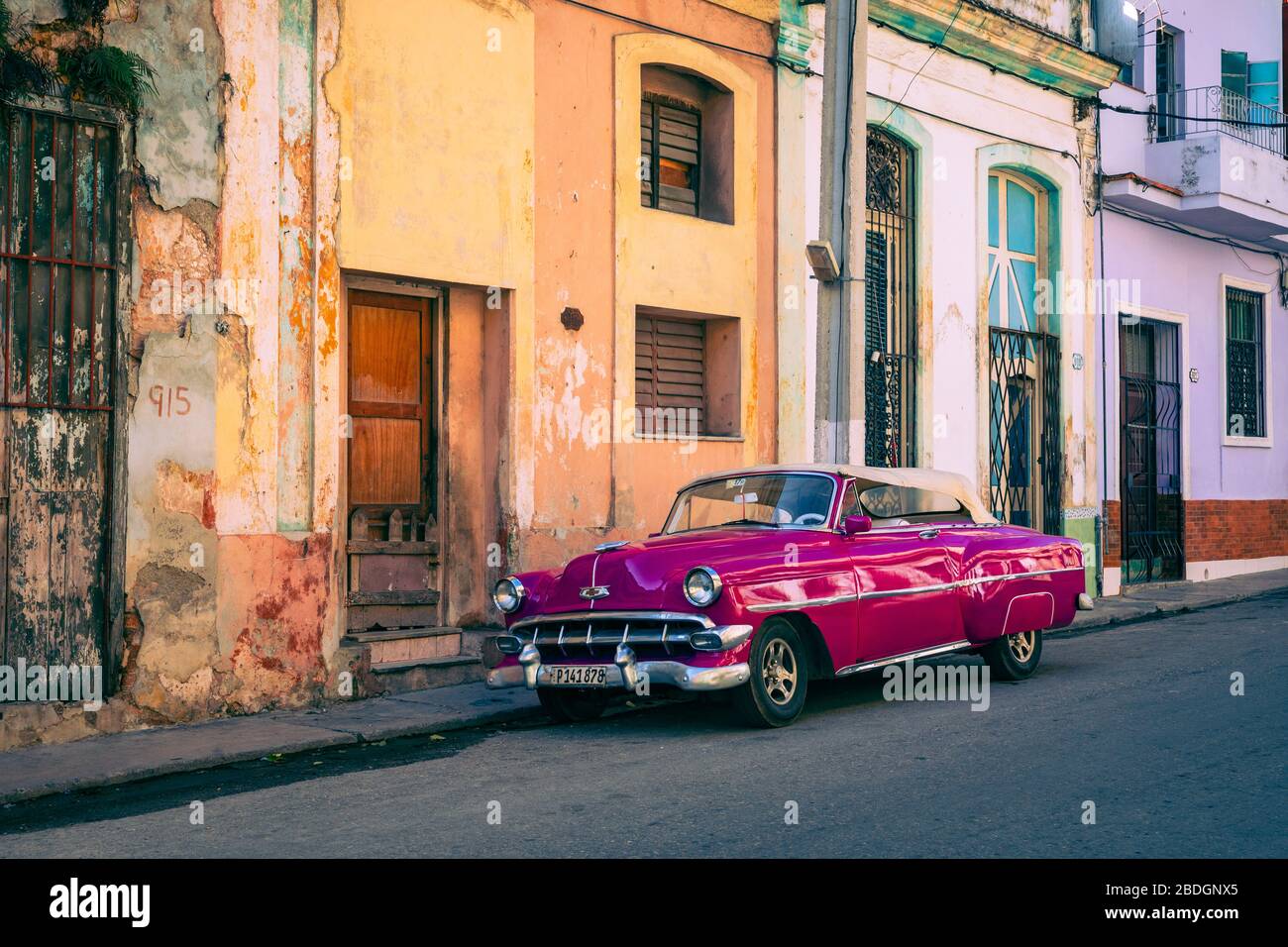 HAVANA, CUBA - DECEMBER 10, 2019: Havana Cuba Classic Cars. Typcal ...