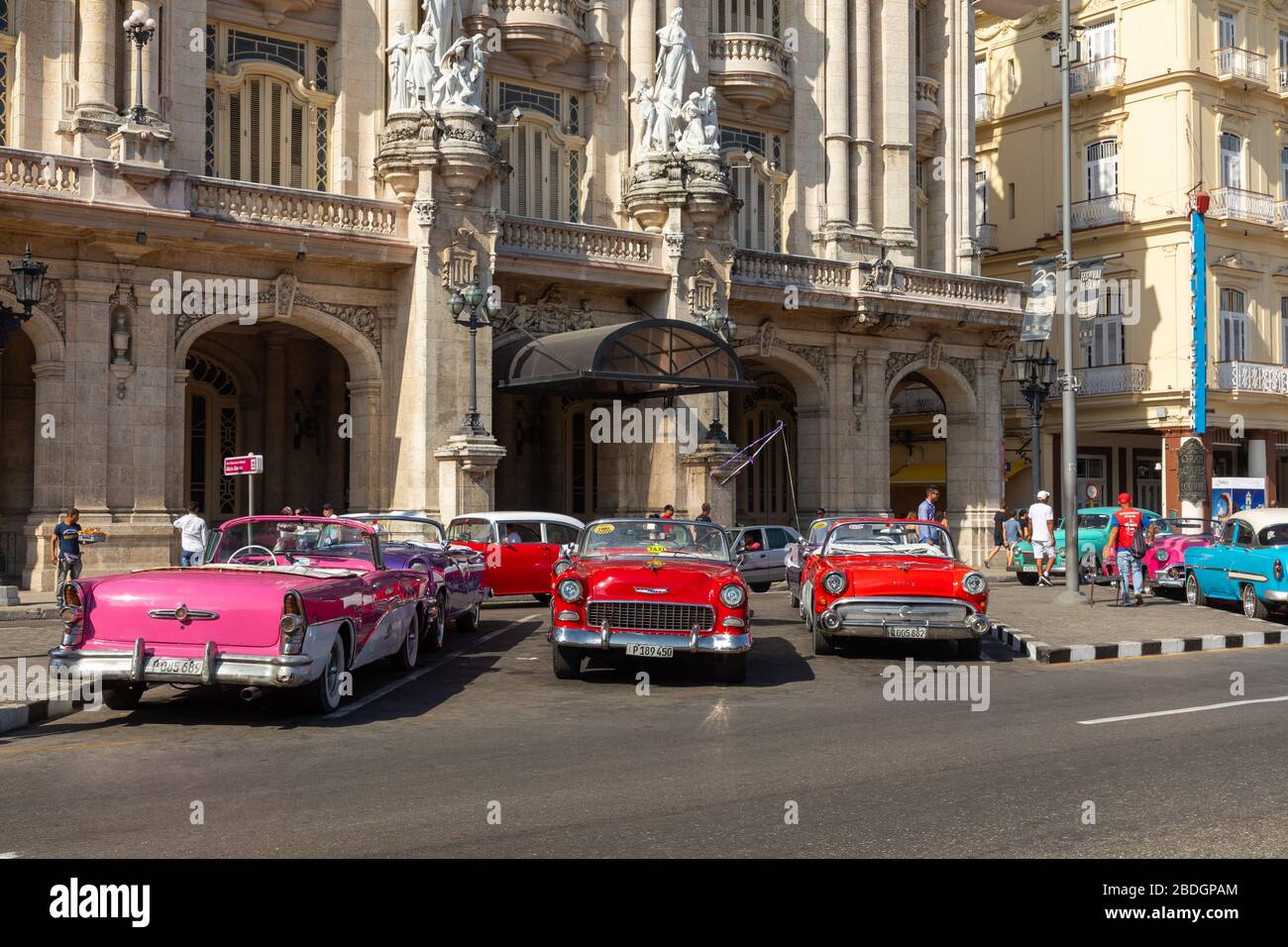 HAVANA, CUBA - DECEMBER 10, 2019: Havana Cuba Classic Cars. Typcal ...