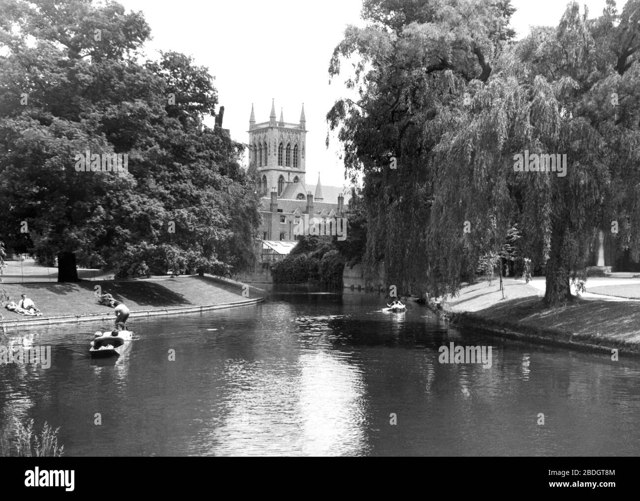 Cambridge, St John's College Chapel Tower c1955 Stock Photo - Alamy