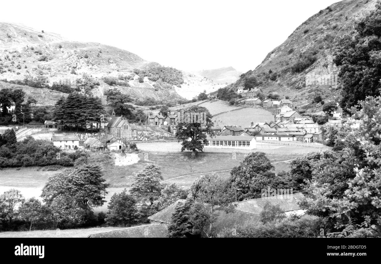 Corris, Village and Cader Idris c1960 Stock Photo - Alamy