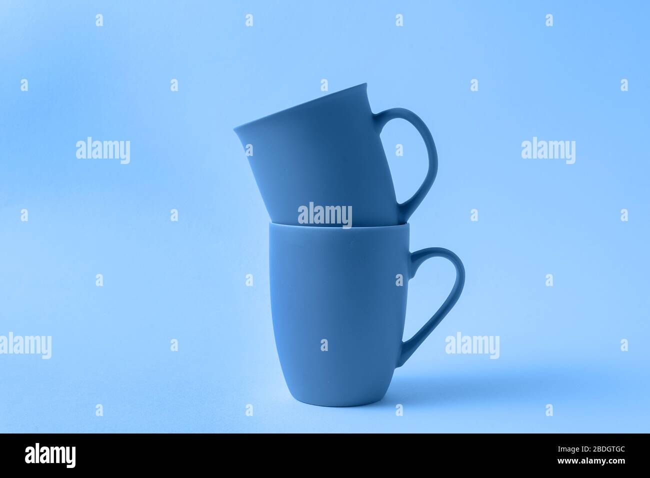Stack of mugs hi-res stock photography and images - Alamy