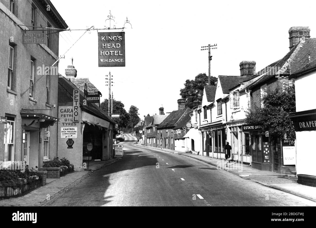 Billingshurst, the Village c1955 Stock Photo - Alamy