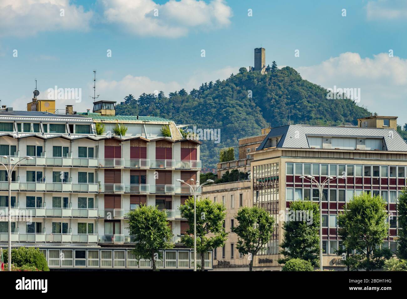 Baradello castle hi-res stock photography and images - Alamy