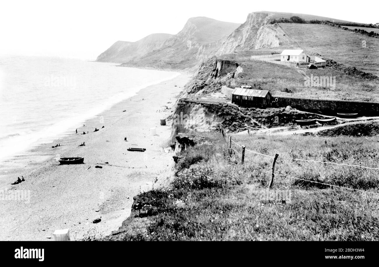 Eype, Beach 1930 Stock Photo - Alamy