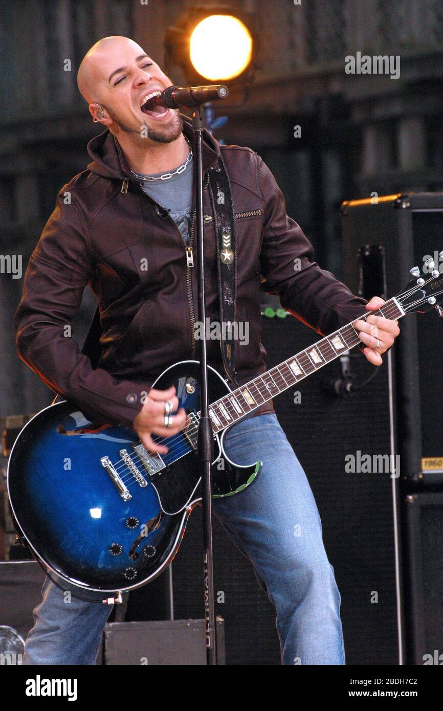 Daughtry performing live on Good Morning America in Bryant Park ...