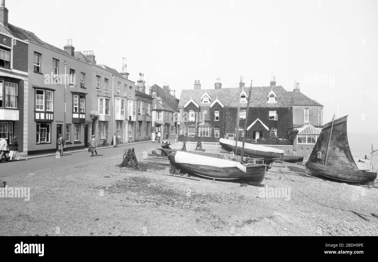 Deal, Beach Street 1924 Stock Photo - Alamy
