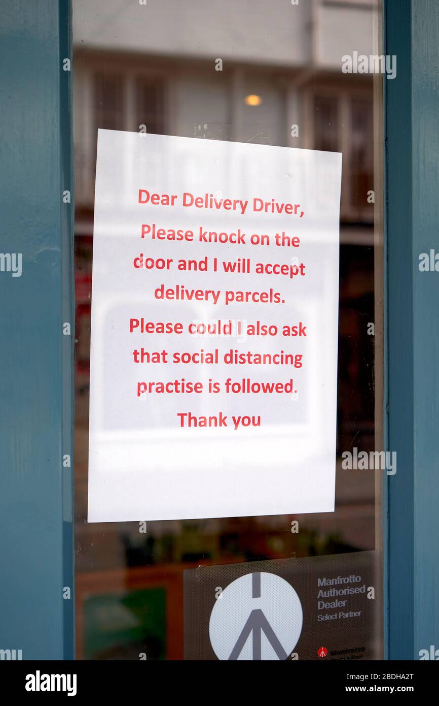 Drivers notice hi-res stock photography and images - Alamy