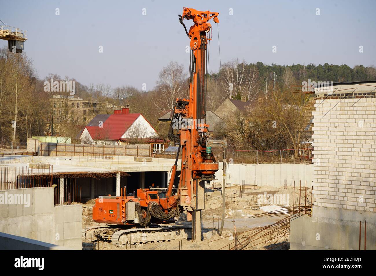 Drilling crane building site hi-res stock photography and images - Alamy