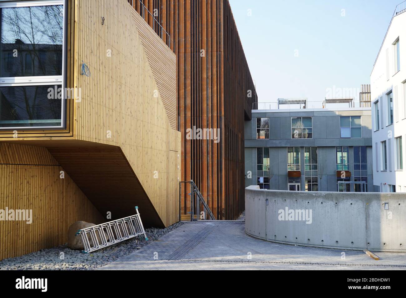 Almost Finished Houses High Resolution Stock Photography and Images - Alamy