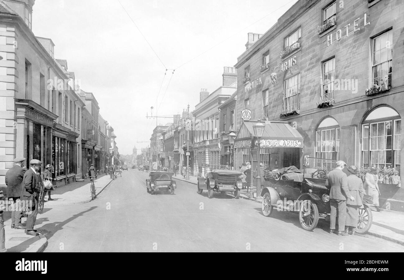 Warwick, High Street 1922 Stock Photo - Alamy