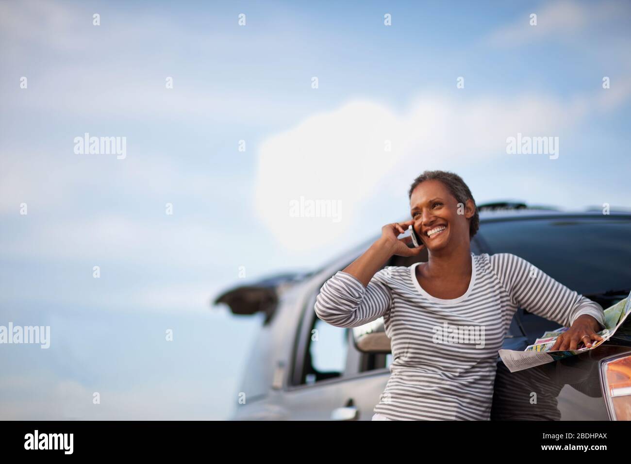 Lean leaning listen hi-res stock photography and images - Alamy