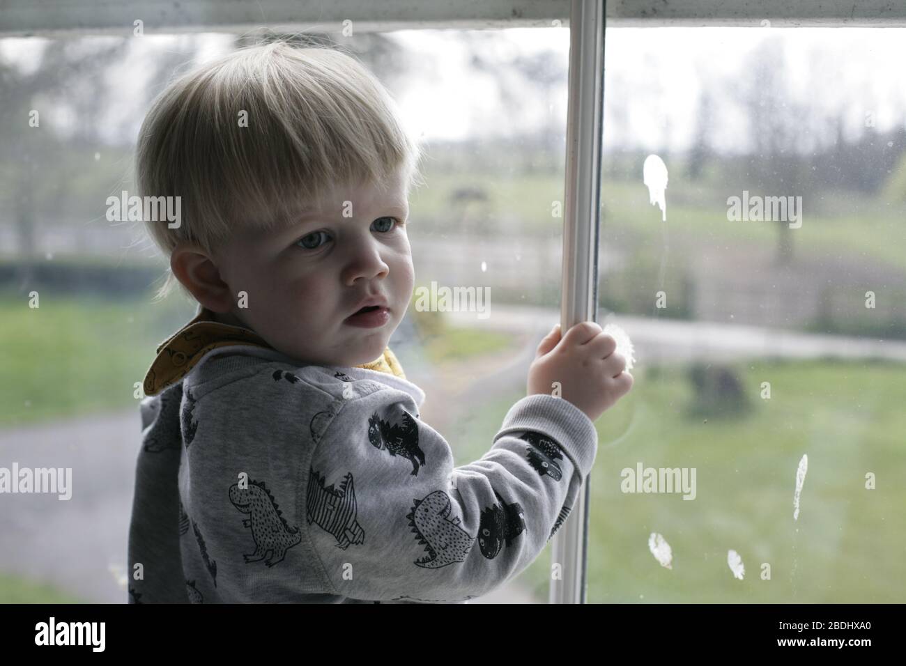 Isolation window glass hi-res stock photography and images - Alamy