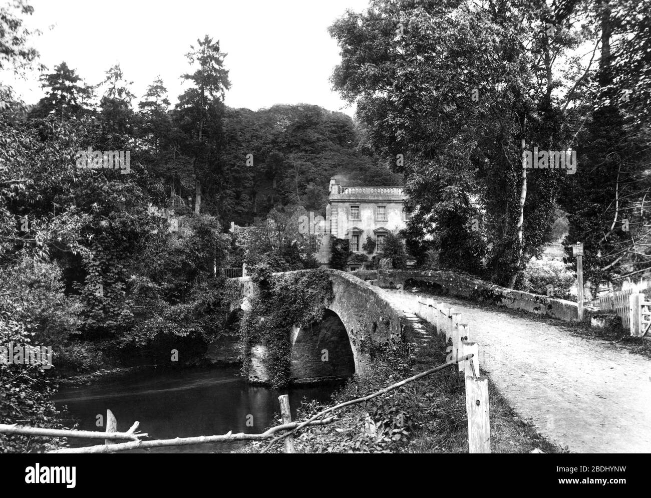 Iford, Manor and Bridge 1907 Stock Photo - Alamy