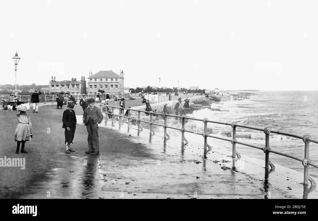 Bognor Regis, East Parade 1903 Stock Photo - Alamy