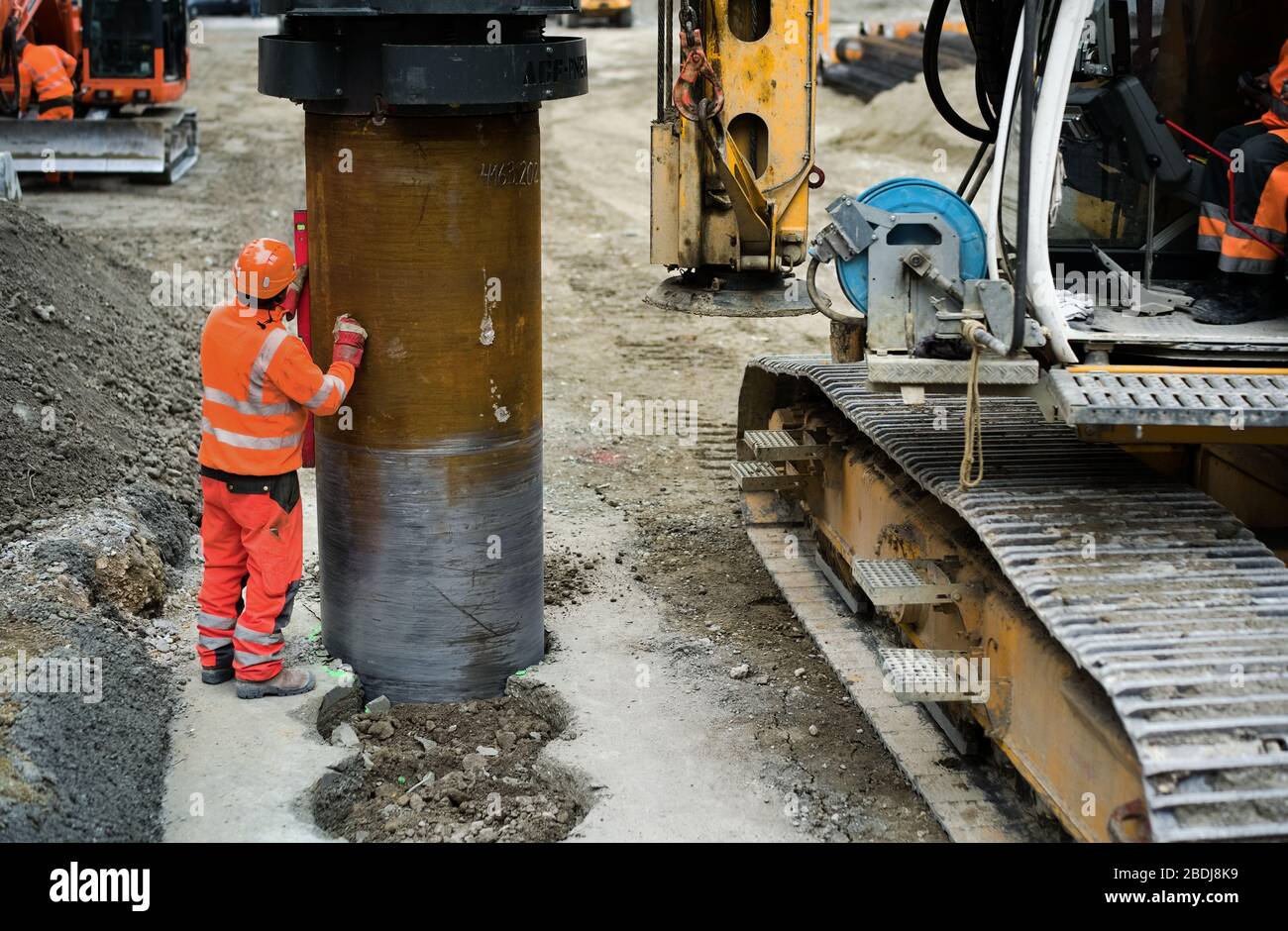 Drilling foundation hi-res stock photography and images - Alamy