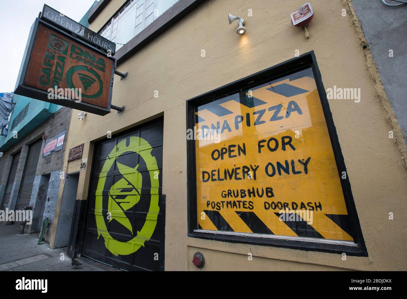 Dna lounge hi-res stock photography and images - Alamy