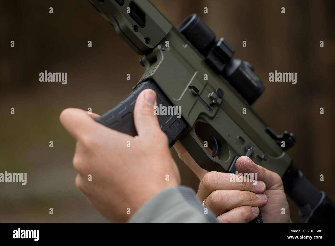Loading Clip High Resolution Stock Photography and Images - Alamy
