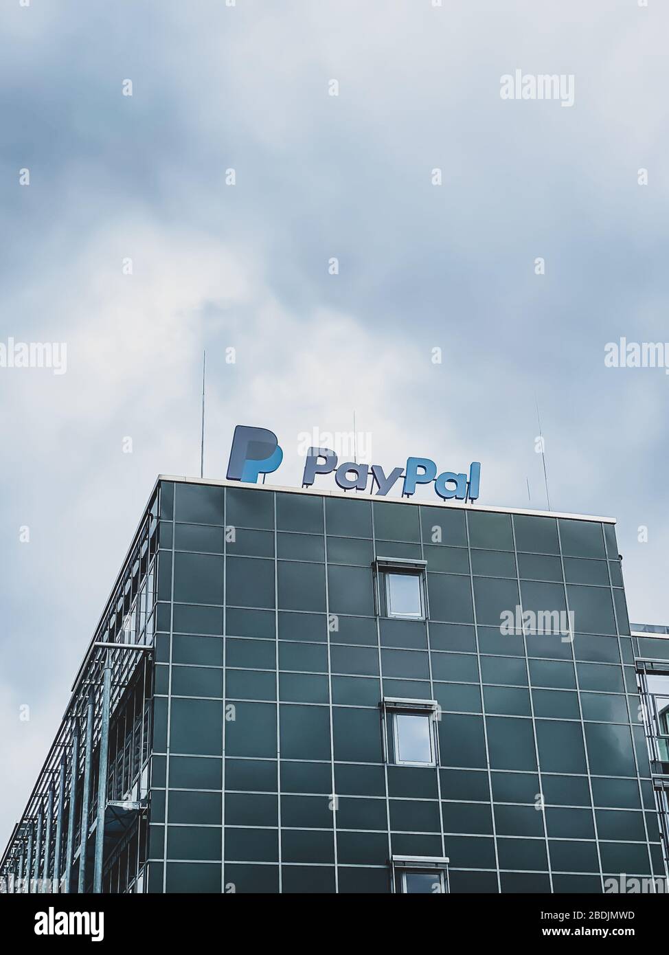 Located worldwide hi-res stock photography and images - Alamy